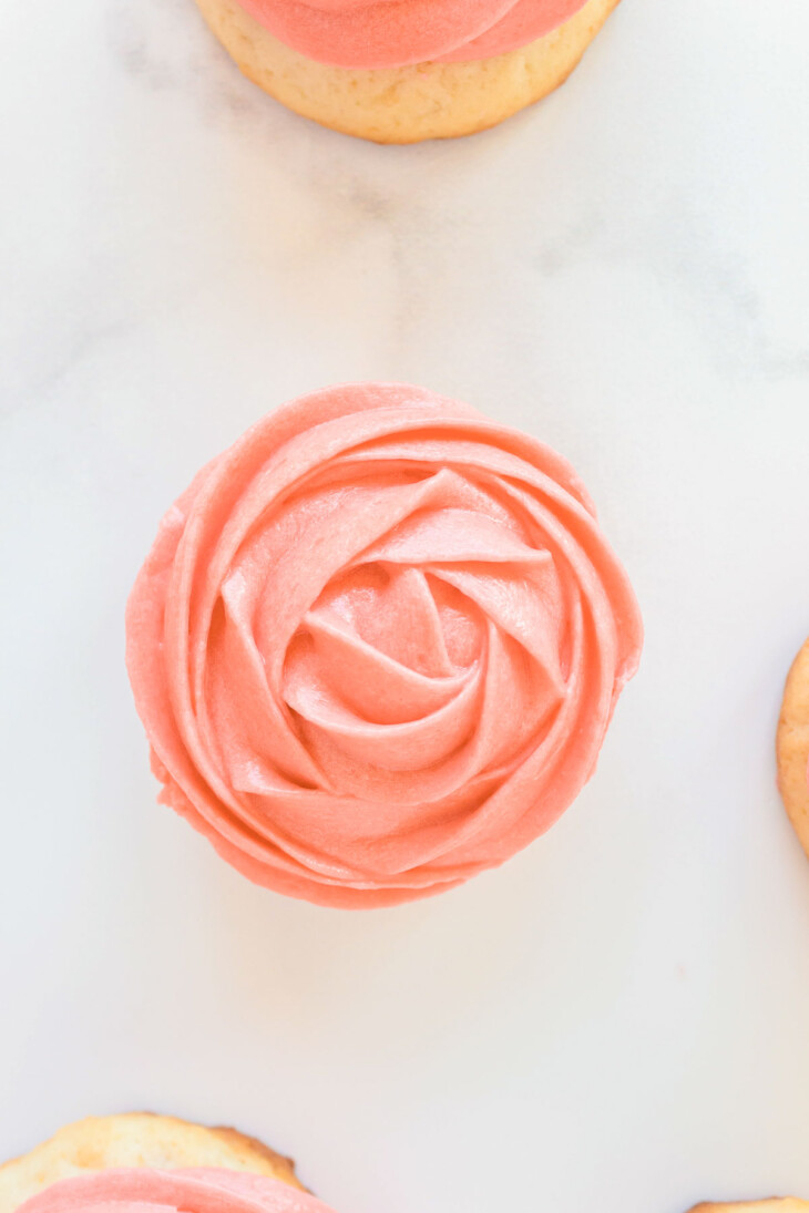 Champagne Cookies for NYE and Valentine's Day | Easy Cookie Recipes