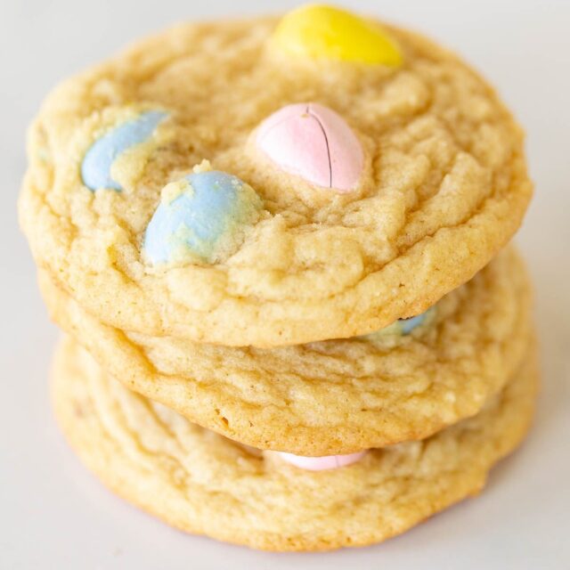Mini Egg Cookies for Easter | Easy Cookie Recipes