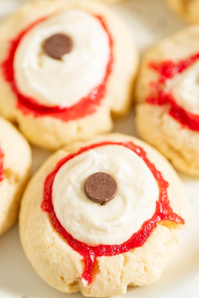 Eyeball Cookies | Easy Cookie Recipes