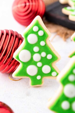 Christmas Tree Cookies - Easy Cookie Recipes