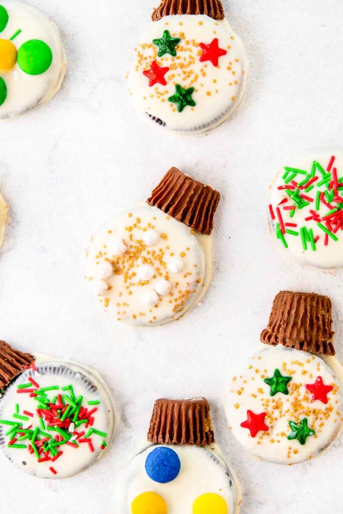 Christmas Oreo Ornament Cookies - Easy Cookie Recipes